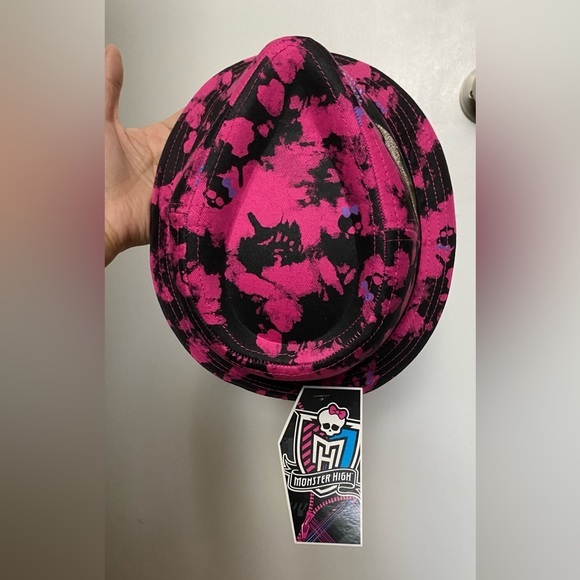 monster high | Accessories | Nwt Monster High Black Pink Fedora Hat ...